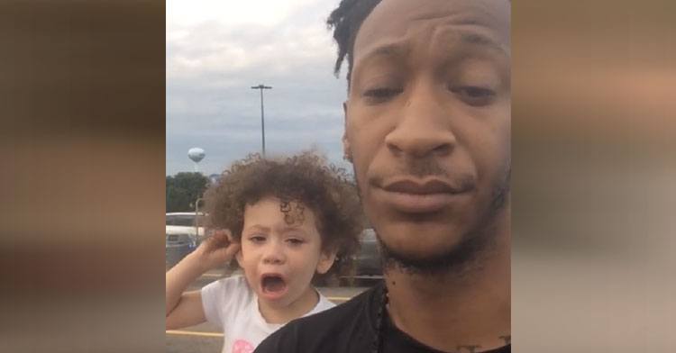 Father's Daughter Throws Tantrum At Walmart - His Reaction Has Millions ...